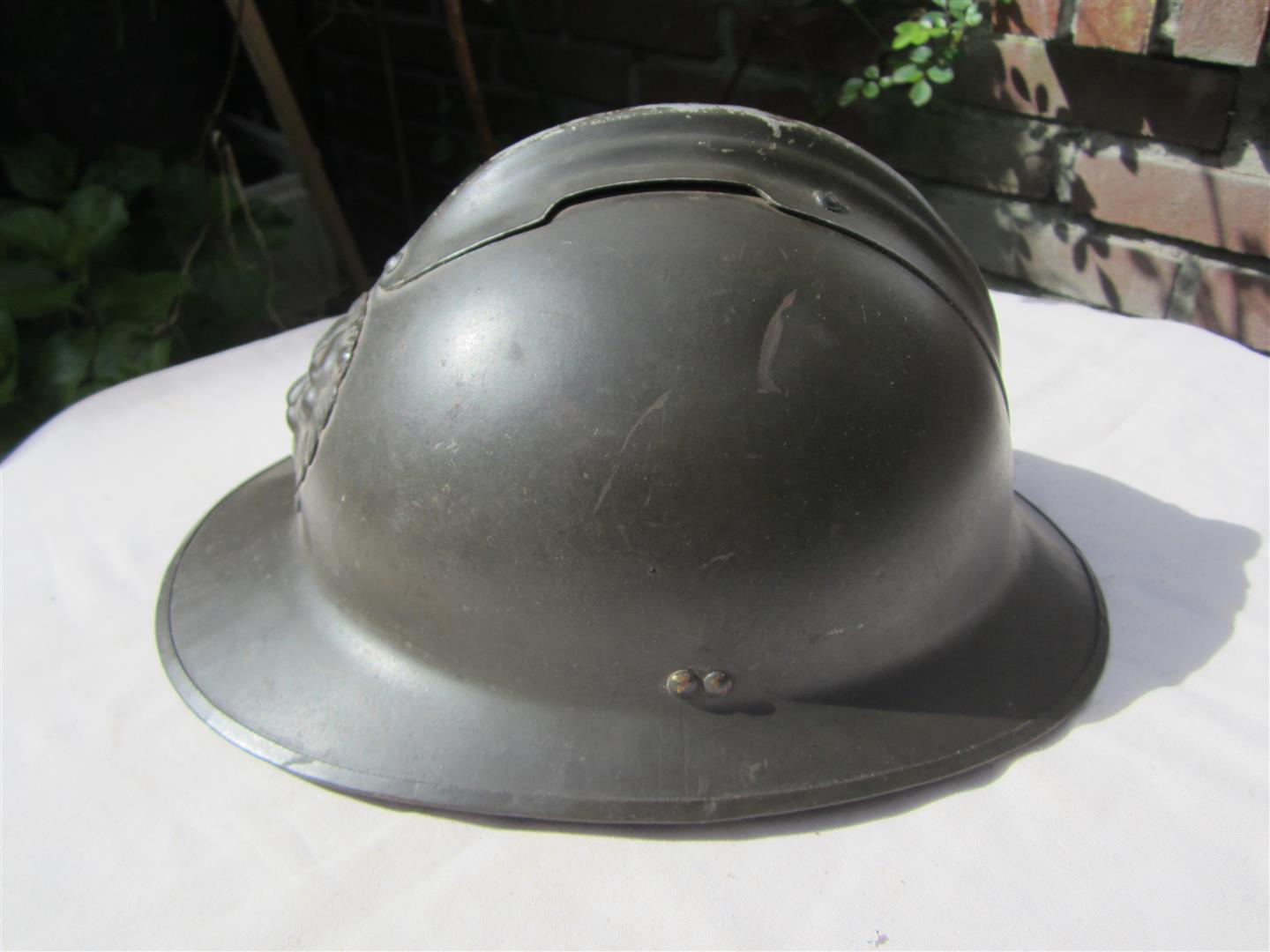 Captain Jacks Militaria - WW2 Belgian Helmet Complete