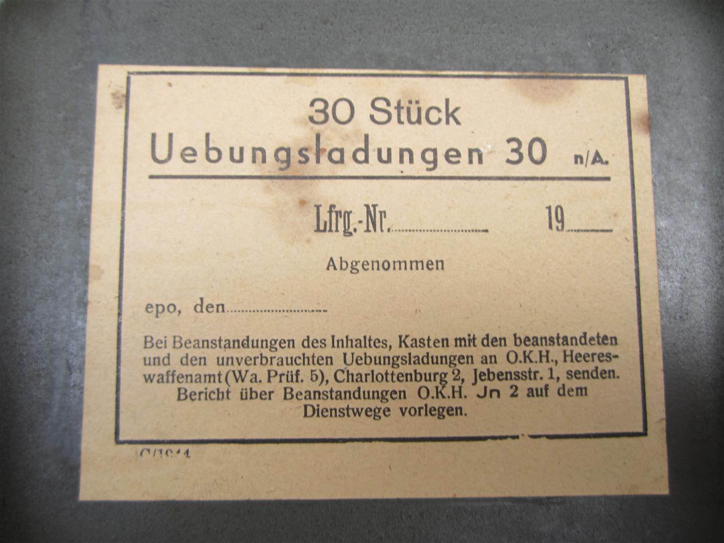 Captain Jacks Militaria - WW2 WH Practice Grenade Fuse Box