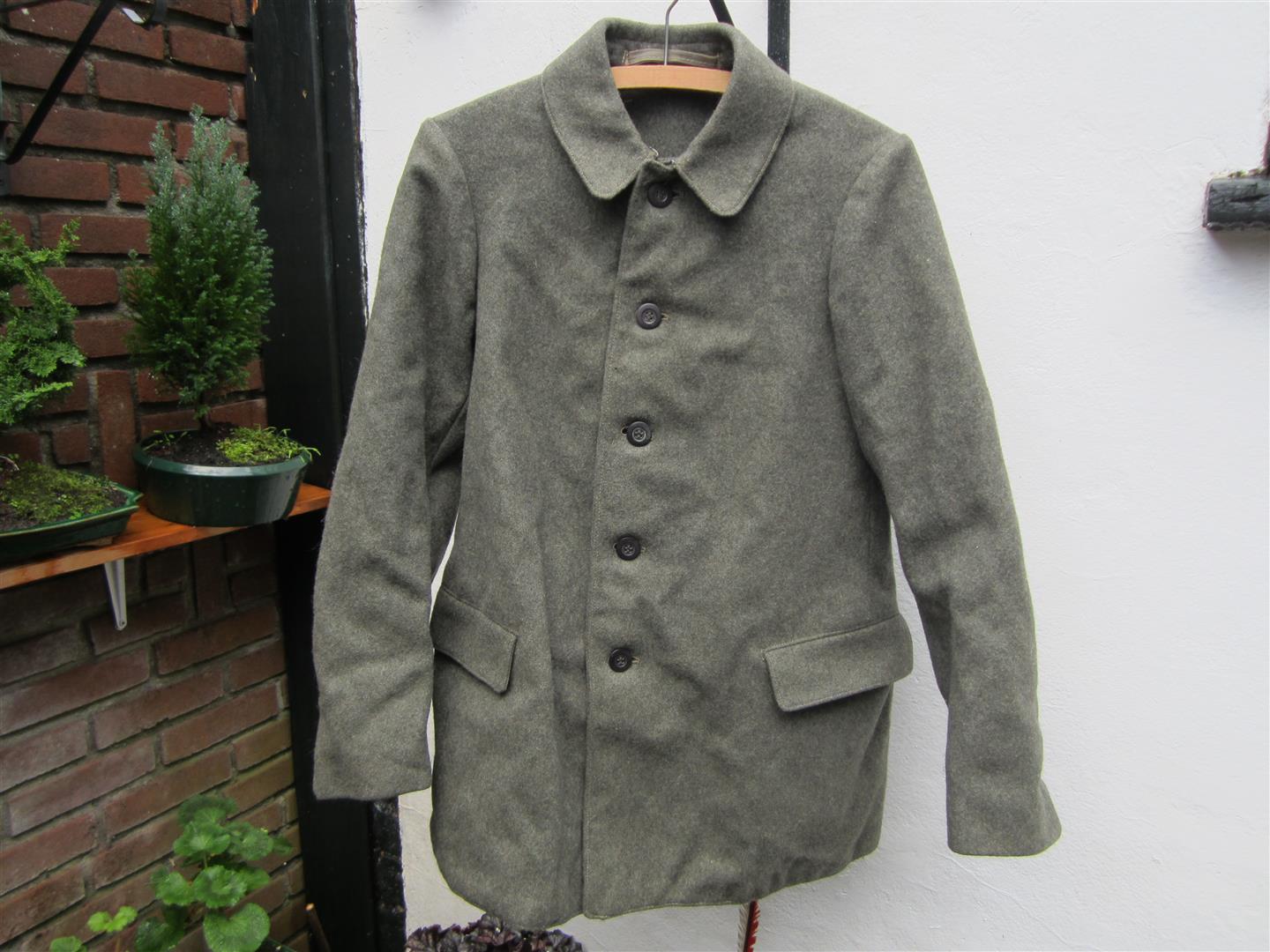 Captain Jacks Militaria - Home