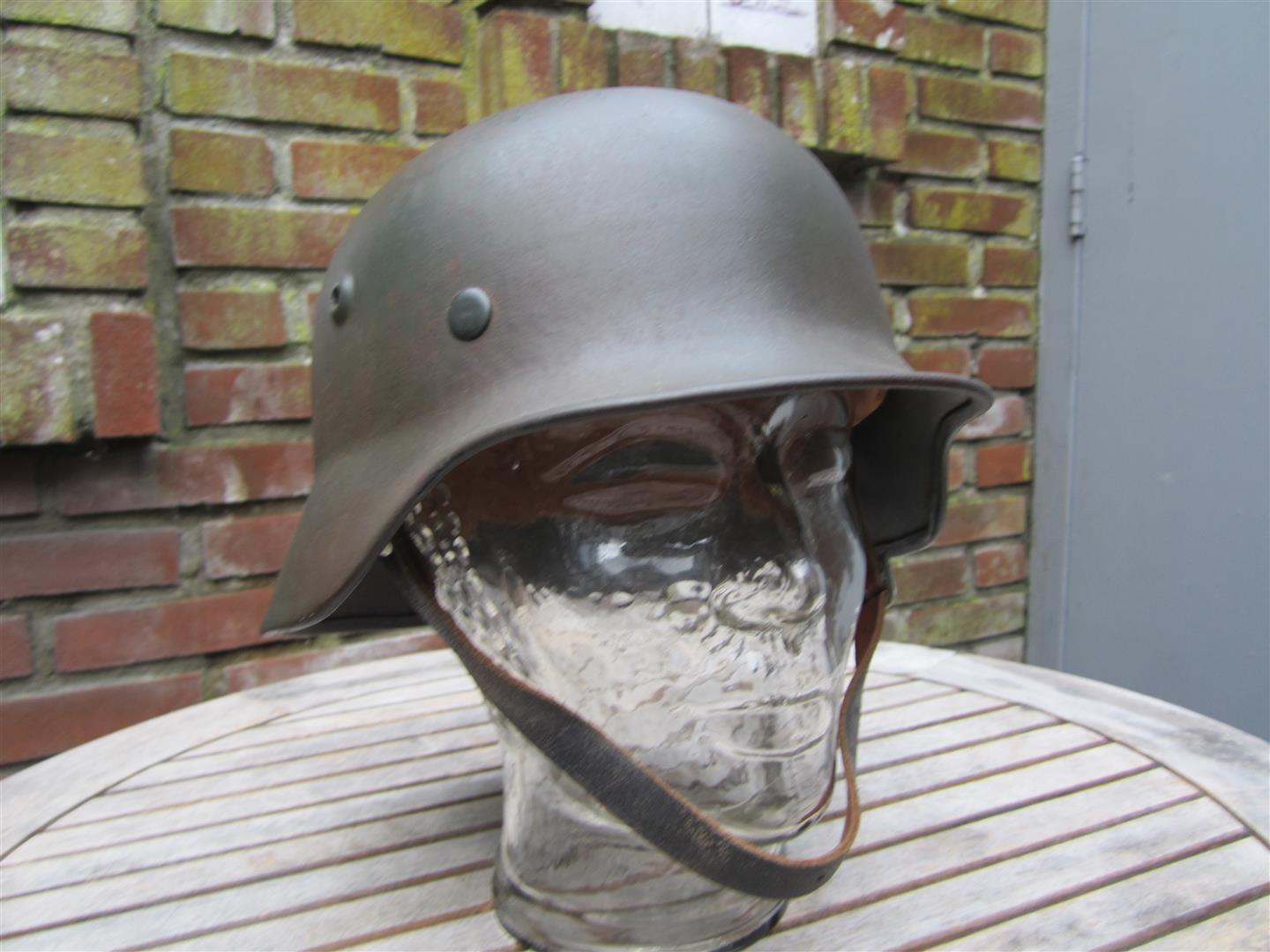 Captain Jacks Militaria - WW2 German M40 Original Helmet
