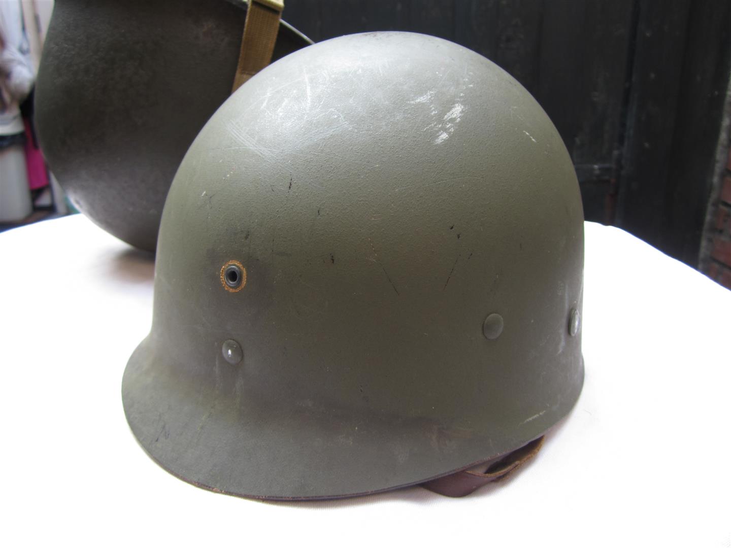 Captain Jacks Militaria - WW2 U.S. M1 Helmet Complete